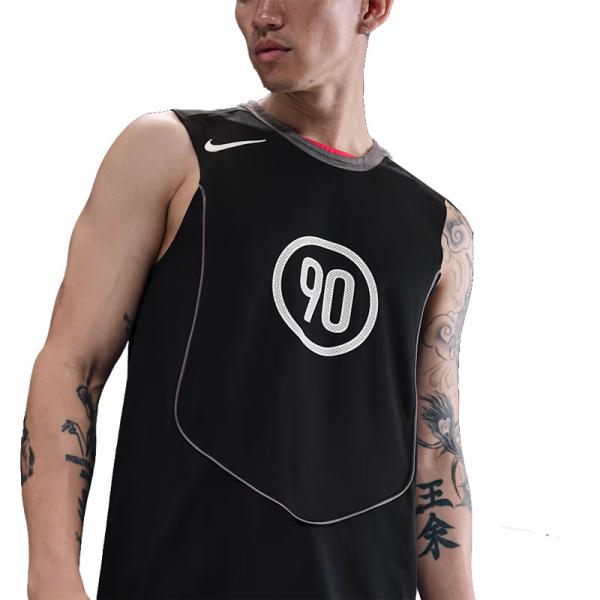 NIKE ナイキ DF T90 SL トップ2000年代初頭のエネルギーとエッジを伝えるこのトータル 90 スリーブレス トップは、当時最もアイコニックだったユニフォームの1つを彷彿とさせるレトロなデザイン。 速乾性の高いメッシュ素材を使用...