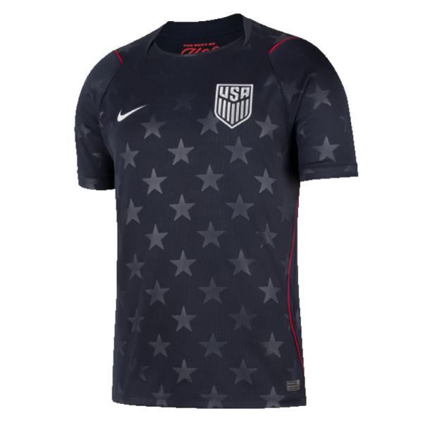 NIKE アメリカ代表 USMNT 2026 スタジアム アウェイメンズ ナイキ Dri-FIT サッカー レプリカ ユニフォームNikeが贈るUSMNT 2026?アウェイユニフォーム?トップス。アメリカを感じさせる紛れもないデザインで、...