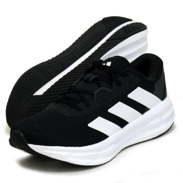 adidas ギャラクシー7GALAXY 7 Mランニングは、発見の旅。このアディダス　ランニングシューズを履いて、自分のポテンシャルを探求しよう。CLOUDFOAMミッドソールのクッショニングが、長距離を走るランナーのストライドを軽くする...