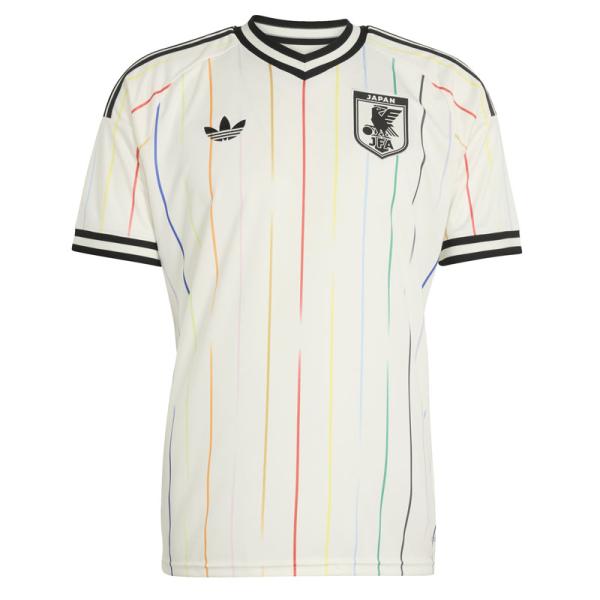 adidas サッカー日本代表 2026 アウェイ レプリカ ユニフォーム涼しくドライな着心地で高いパフォーマンスを叶える、クライマクールテクノロジー搭載のユニフォーム。サッカー日本代表 2026 アウェイ レプリカ ユニフォームを着て、日...