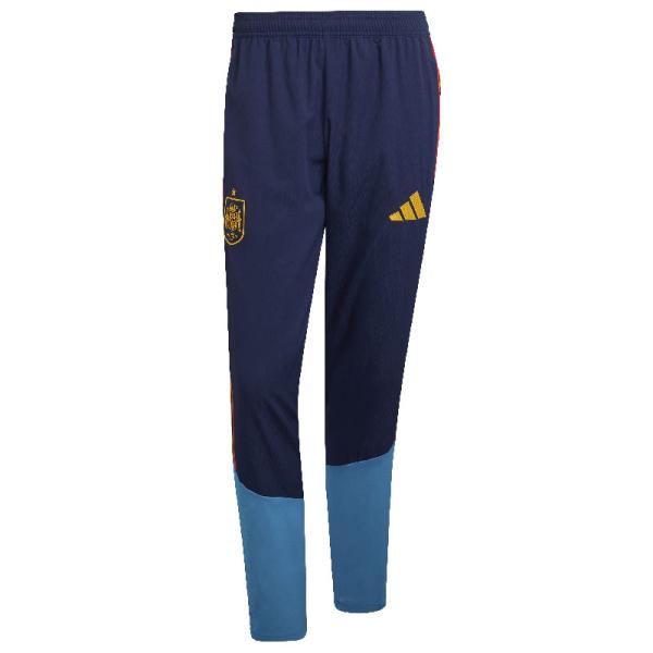 adidas スペイン代表 2026 TIRO PRESENTATION PANTS スペイン26ティロプレゼンテーションパンツで自信を持ってピッチに立とう。スペインサッカーのエレガンスにインスパイアされたこのパンツは、スポーツの伝統とモダ...