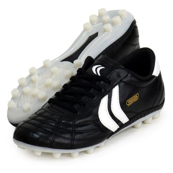 YASUDA Ligaresta Ace Jr. (リガレスタジュニア) 3種類のリガレスタジュニアシューズの、スパイクシューズ。「日本規格」であることはもちろん、ハイレベルな選手を目指すジュニア世代に向けて徹底的に考えてつくられたスパイク...