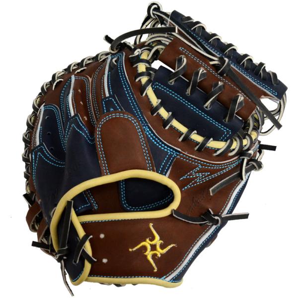 KANAME 軟式 キャッチャーミットキャッチャーミット専門ブランド「要/kaname」の軟式ミットです！特徴は、ハリ・圧倒的な【硬さ】見て・はめて・使い倒して気づく驚きがこのキャッチャーミットの拘りです【TYPE-C200R】限定カラーモ...