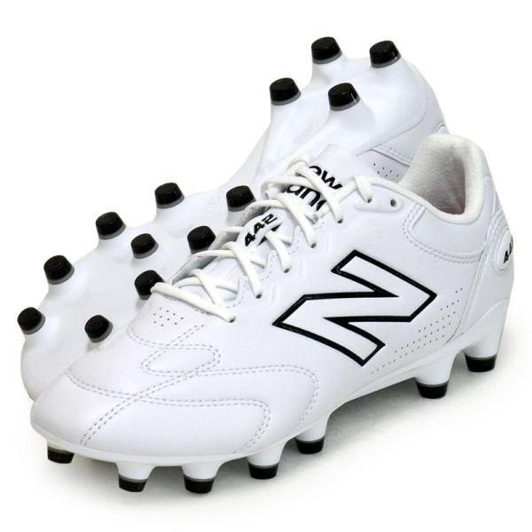 newbalance 442 PRO HG履き心地とボールタッチを求めるプレーヤーに人気のフィッティングコンセプトスパイク「442 RRO HG」がV3にアップデート。フットボール専用に開発したプレミアムマイクロファイバーと前足部のダブルス...