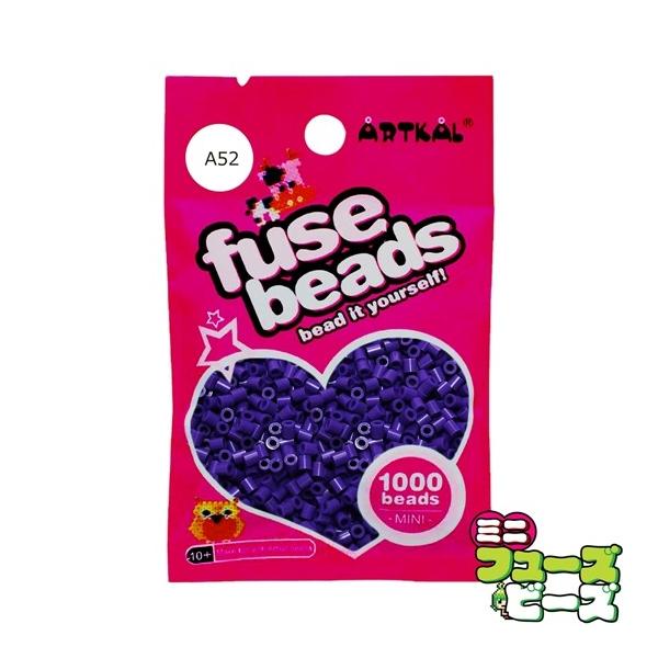 ■ 商品説明 ■ 種類：フューズビーズ ミニ（2.6mm）サイズ：直径 2.6mmカラー：パープル数量：約 1,000粒RGB数値：R:74 G:31 B:135アイロンがけによる形状の保持に優れながらも、柔軟性のあるソフトタイプのアイロン...