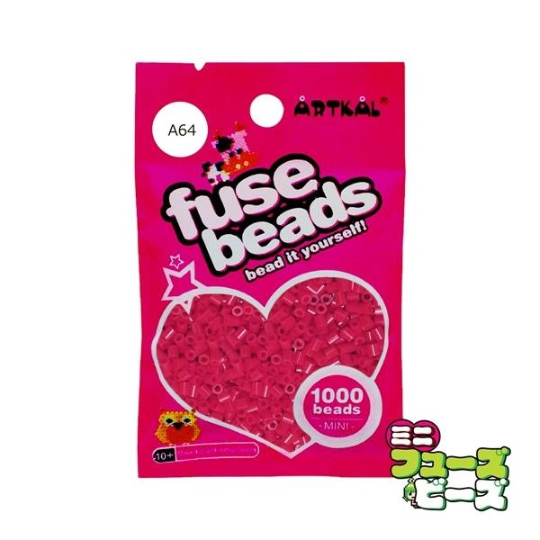 ■ 商品説明 ■ 種類：フューズビーズ ミニ（2.6mm）サイズ：直径 2.6mmカラー：パステルベリー数量：約 1,000粒RGB数値：R:165 G:0 B:80アイロンがけによる形状の保持に優れながらも、柔軟性のあるソフトタイプのアイ...