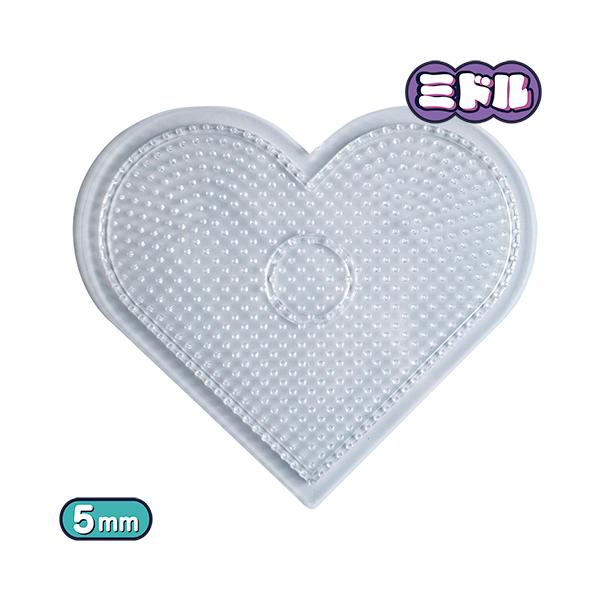 ■ 商品説明 ■ 種類：ミドル（5mm）アイロンビーズ用ペグボード サイズ：約 15.5 × 17.4cmカラー：半透明形状：ラージ ハート数量：1枚上部は半径の円環状のペグ配列で、下部はスクウェアの順列のペグ配置となっています。透明タイプ...