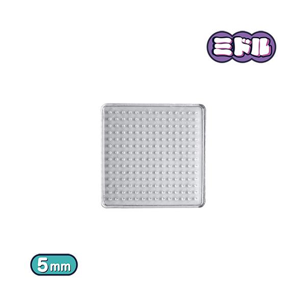 ■ 商品説明 ■ 種類：ミドル（5mm）アイロンビーズ用ペグボード サイズ：連結タブ含む 約 7.8 × 7.8cm （14  ×  14 ピン）カラー：半透明形状：スモール スクウェア数量：1枚ボードに連結タブはありませんので、同じペグボ...