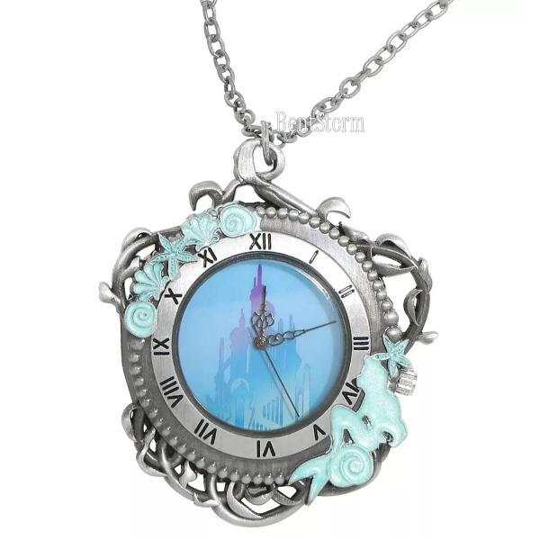 ディズニー リトルマーメイドから、トリトンのお城とアリエルのペンダントウォッチです。 サイズペンダント: 直径約3.8 cm★新作から日本未販売品までお客様に可能な限り幅広く商品をご提供する為に欧米のお取り寄せ元と在庫を共有しております。決...