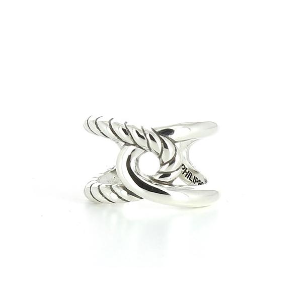 Philippe Audibert『BAGUE TEA　リング　シルバー』です。カジュアルで上品なデザインのリングです。重さ：6 g高さ：1.3cm★新作から日本未販売品までお客様に可能な限り幅広く商品をご提供しつつ、リーズナブルにお届けす...