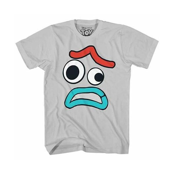 トイ・ストーリー4 Toy Story 4 Forky フォーキー Tシャツです。素材：コットンブレンドサイズ：2XL/3XLタイプ：メンズグラフィックTシャツ※こちらの商品はお取り寄せ元でも在庫が残り僅かとなっております。タイミングによっ...