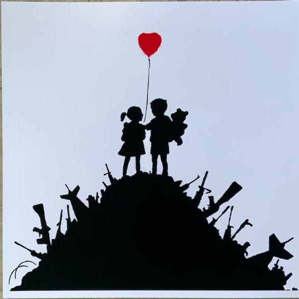 WCP バンクシー KIDS ON GUNS リプロダクション シルクスクリーン プリントです。イギリスのWEST COUNTRY PRINCEが作成をしたBanksyのリプロダクションの作品です。安価なデジタル再版とは異なり、手作業によっ...