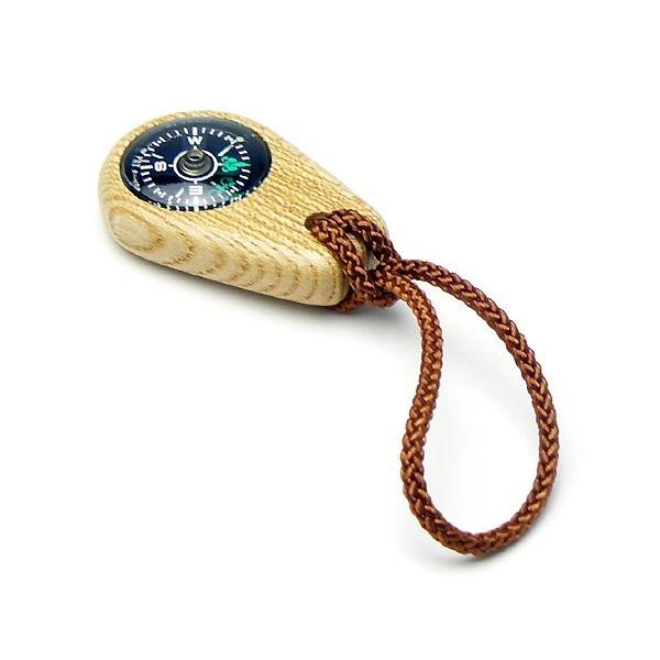 コンパス 方位磁石 日本製 方位磁針 英文字 水に浮くケヤキボディ 木製 防水 マップ 地図 オリエンテーリング 登山 ハイキング 宝探し 風水 開運 家相 吉祥 占い 招運 建築 アウトドア 節分 豆まき 方角 恵方巻 母の日 父の日 敬...