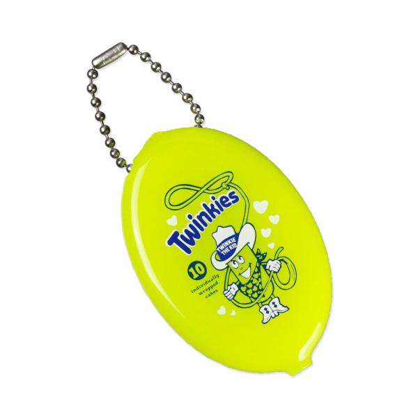 トゥインキーズのコインケースになります。アメリカの超有名スポンジケーキブランド、Twinkiesのカウボーイデザイン♪アメリカでは定番の小銭入れ、ラバーコインケースです。片手で横から握るとパカっと開く便利アイテム♪ベースは「世界一コインを早...