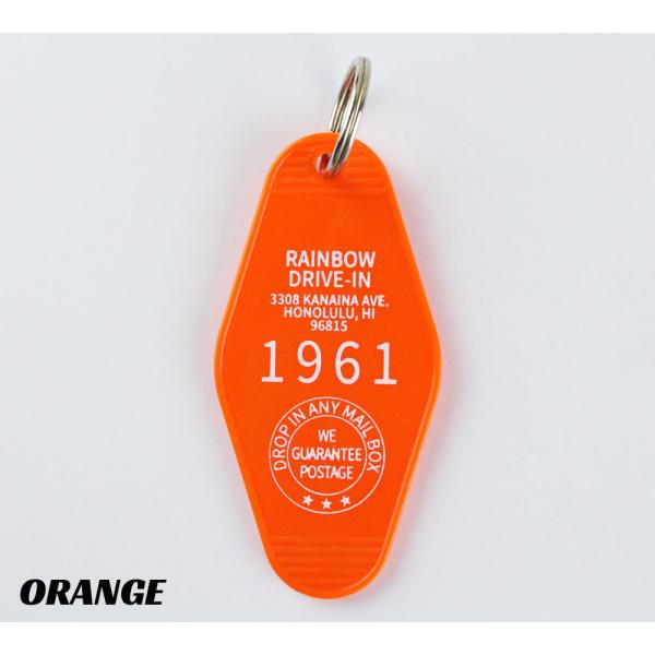 レインボードライブインのキーホルダーになります。１９６１年創業のハワイのドライブインレストラン、Rainbow DRIVE-IN。ボリュームのあるプレートランチがロコ達にウケている人気店ですね！コチラはホテルキータグです♪アメリカで実際にホ...