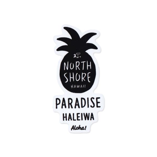 ハレイワハッピーマーケットのステッカーです。カートを押す女の子がトレードマークのハワイアンブランド、HALEIWA HAPPY MARKET。同名のスーパーマーケットは2009年に惜しまれつつ閉店。その後はノースショア西部の古き良き時代をデ...