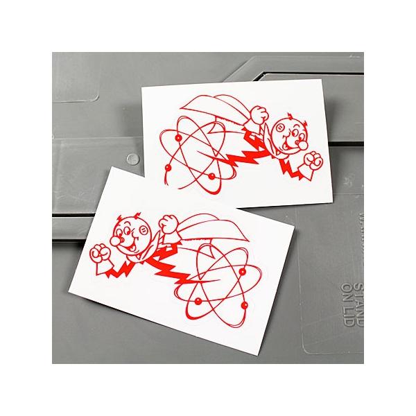 アメリカンカンパニーステッカーになります。アメリカの電力会社のキャラクター、レディ・キロワット。世田谷ベースでも登場して話題になった企業キャラですね♪レディ・キロワットが飛んでいるデザインの左右向きセットです。背景はクリアなのでシンプルに線...