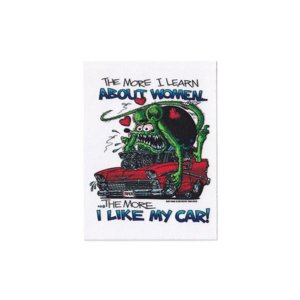 ラットフィンクのアメリカ流通ステッカーになります。ホットロッドカルチャーから生まれたモンスター、Rat Fink。ラットフィンクの生みの親、エド・ロス氏が描く傑作のデザインです。「女性を知れば知るほど好きになる」と愛車に抱き着くラットフィン...