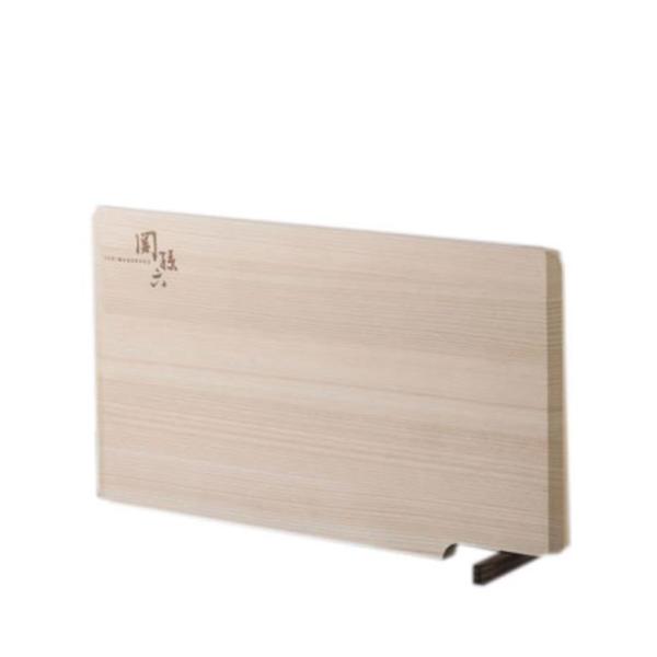 【商品説明】スタンド式で立てることができる桧まな板です。【商品仕様】●本体サイズ:390×240×13mm●580g【その他】●両端が斜めになっていて持ち上げやすい。●刃あたりがよく、包丁の刃が傷みにくい。●水の染み込みを防ぐウレタン樹脂塗...