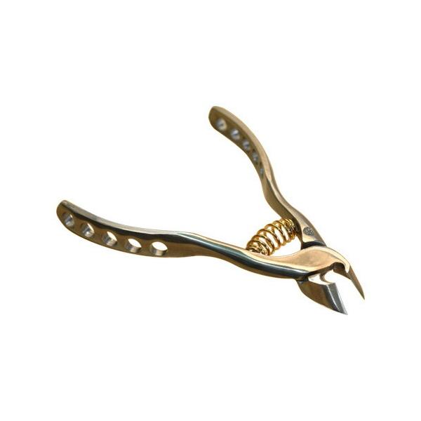 美しい女性をイメージした艶やかなフォルムの爪切り爆買