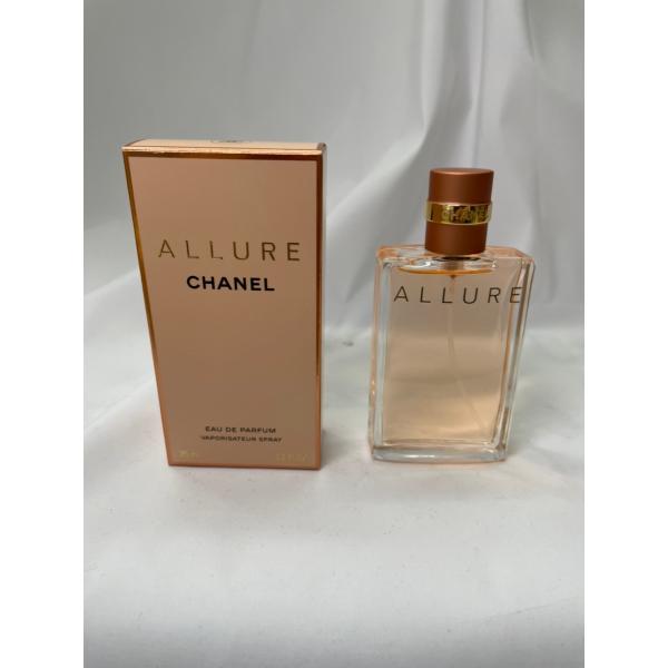 【並行輸入品】【送料無料】シャネル アリュール オードパルファム 35mlシトラスフレッシュなトップノートと、豊かなフローラルのハートノート、そして温かみのあるウッディーなベースノートが絶妙なバランスで調和している、洗練された香りです。ブレ...