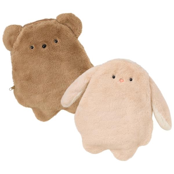 アニマルのぬいぐるみがカバーになった湯たんぽです。触り心地の良いふわふわのファブリックが抱き心地抜群で、背中のファスナーから付属のボトルを入れて使用できます。やさしい温もりが身体をじんわりあたためてくれるので、寒さが気になる季節のおうち時間...
