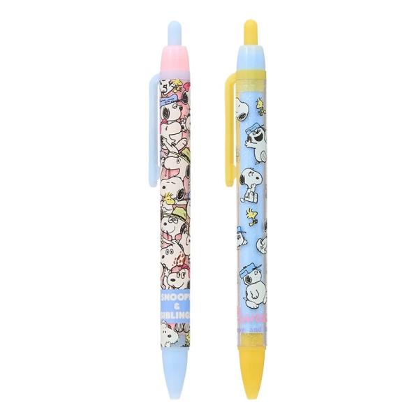 キラキラのラメがかわいいスヌーピーのボールペンです。2重軸仕様で透明感のあるデザインがポイント♪手にするたび気分が上がり、勉強やお仕事のおともにぴったりな1本です。【サイズ】約 直径11×H137mmインク： 油性 黒 ボール径: 0.7m...