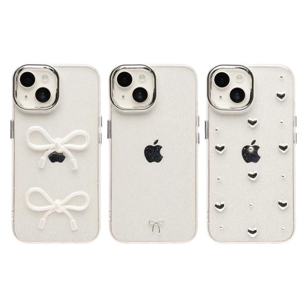 パールやシルバーの立体的なリボンがアクセント！iPhoneの本体カラーと、リボンデザインとの相性を楽しめるクリアケース。ピリッと効いたカメラホールのシルバーラインで、甘くなりすぎずスタイリッシュな印象に。さりげないラメもポイントです。※iP...
