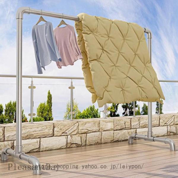 材質: ステンレス鋼サイズ：80cm、100cm、120cm特徴：ステンレス製の乾燥ラック、乾燥しやすい、防風性、揺れ防止、スペースを節約します。用途：バルコニー、リビングルーム、バスルーム、寝具、帽子、靴下、下着などの衣類の乾燥に使用され...