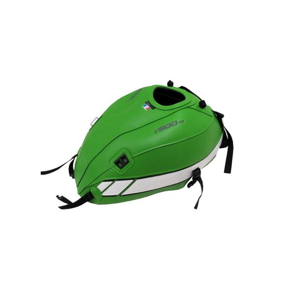 メーカー名：バグスターメーカー品番：1736Bヨーロッパのバイク文化が生んだタンクをカバーするための商品。幅広いカラーバリエーションで、愛車のイメージチェンジに最適です。タンクの保護はもちろん、専用タンクバッグのベースとしてもご使用いただけ...