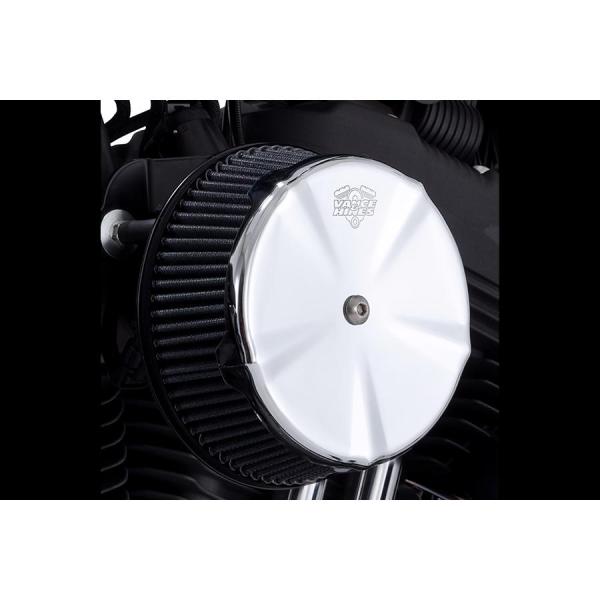 メーカー名：バンスアンドハインズメーカー品番：1010-0868VO2エアインテ-クKIT NAKED用オプションパーツ 主張しすぎないデザインながら、さりげなくあしらったバンス＆ハインズロゴが高級感を醸し出します。色[カラー]：クローム材...