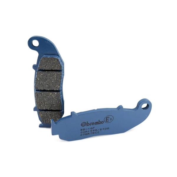 メーカー名：ブレンボ セリエオロメーカー品番：07GR79CCオーガニックコンパウンドを進化させより高いカーボン含有量を特徴とするブレーキパッド「CC（カーボンセラミック）」。低温から高温、ウエットやドライの路面などに左右されにくく、高いコ...