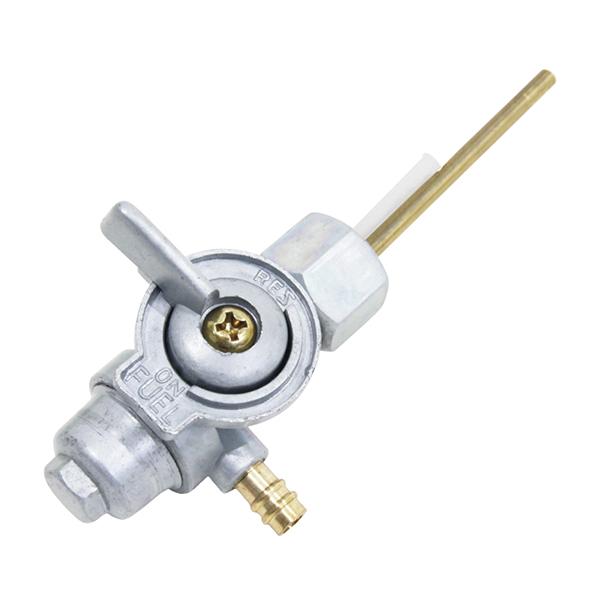 ヤマハ用のフューエルコック社外品です。燃料コックは、細かなごみや、サビなどにより キャブレターへの燃料供給がうまくいかず、不調になることがあります。エンジンのかかりが悪い・エンストの頻発などの不具合がでている場合はフューエルコックの破損が考...