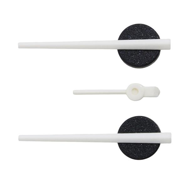 ホンダ、カワサキ、ヤマハ、スズキ車に取付可能な針です。タイトルの車種は参考車種になりますので必ずご購入前に形状とサイズをご確認ください。取付に加工が必要になる場合が御座います。メーカー：スズキカラー：ホワイトセット内容：長針2本 短針1本