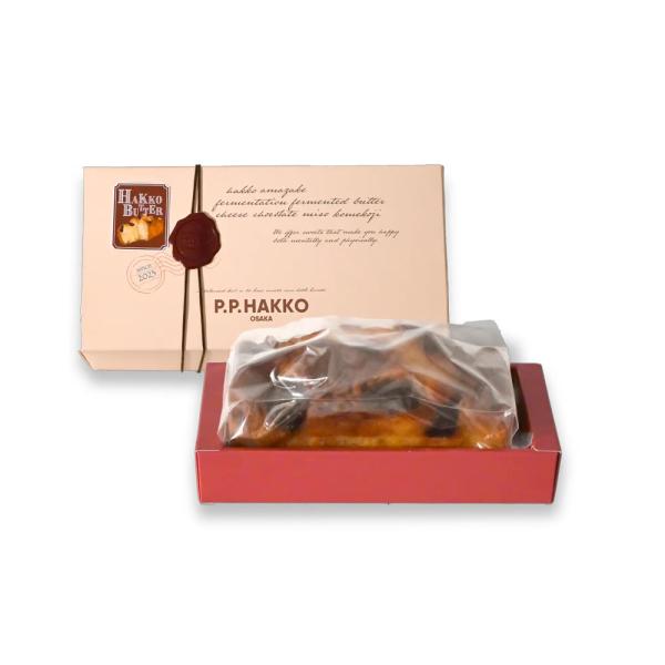 発酵バター×甘酒×白味噌 原料のクリームに乳酸菌を加えて時間をかけてゆっくりと発酵させたバターに日本の伝統的な発酵素材である白味噌と甘酒を隠し味に加えて焼き上げました。白味噌と甘酒を入れることでフルーツの味に深みとまろみがでて味に奥行きがで...