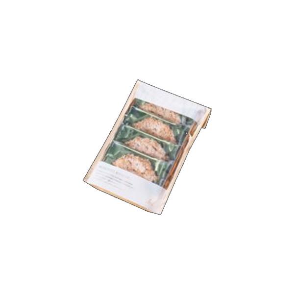 ザラメ糖のやさしい甘み、サクサク食感のパイ。