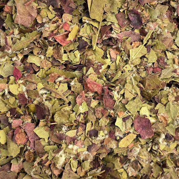 ワインに使われる赤ブドウの葉をハーブティーにしたものです。そのため、レッドワインリーフティーとも呼ばれています。また、アカブドウティーとも呼ばれます。葉には実の100倍ものポリフェノールが含まれています。果実のブドウと同じくフルーティーな香...