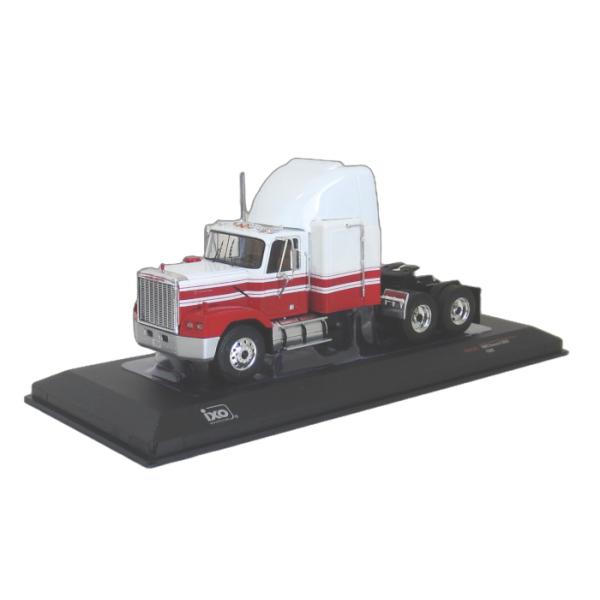 ・ブランド ： ixo・スケール ： 1/43・材質 ： ダイキャスト製・完成品・全長 ： 約 18cm●●● 在庫状況補足 ●●●「在庫あり」の商品は、1日3回（開店前、午後、閉店時）の定期在庫確認において、店舗在庫が確認できている商品で...