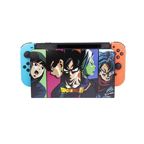 ・  BL-DOCKSW・Nintendo Switchドックケースカバー。カバー内側にマイクロファイバーを採用し、本体のディスプレイを保護します。 上部スロットにはゲームカードを6枚収納可能です。
