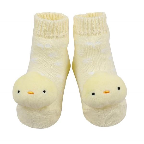 つま先についた可愛い動物たちは、なんと！ラトルです。赤ちゃんが足をバタバタしたり、おむつ換えの時にあげた足先でカラカラッ♪と音が鳴ります。赤ちゃんも思わず笑顔になる音の鳴るソックスです。【取り扱い方法】（洗濯機不可）液温30℃　弱い手洗いが...