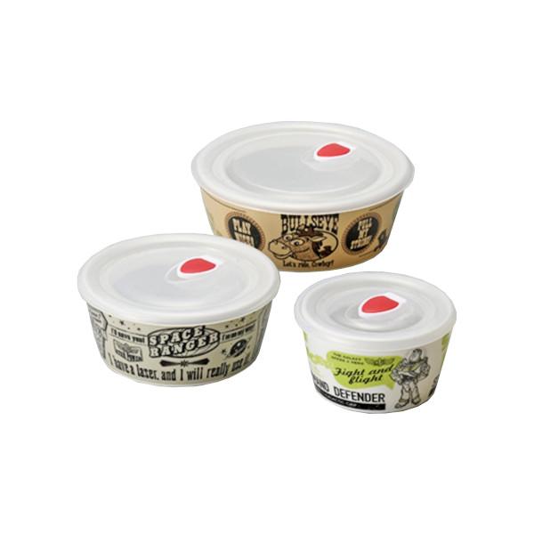 「トイ・ストーリー」のキャラクターが器の上に勢揃い。子供から大人まで惹き付けてやまない心躍る冒険物語は、世代を超えて多くのファンを生み出し続けています。デイリーユースに、パーソナルギフトにお薦めのカジュアルなコレクションです。サイズ:L/径...