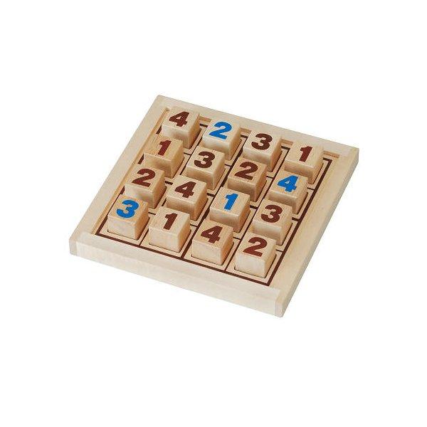 パズル教育研究所監修のパズルで基礎学力を鍛えよう！たて列・よこ列・太わくに１〜４の数字を入れるパズル。ひらめきと先を見とおす力を養います。■商品サイズ：（パッケージ）15.2×15.2×3 cm（ベース寸法）14.4×14.4×1.2 cm...