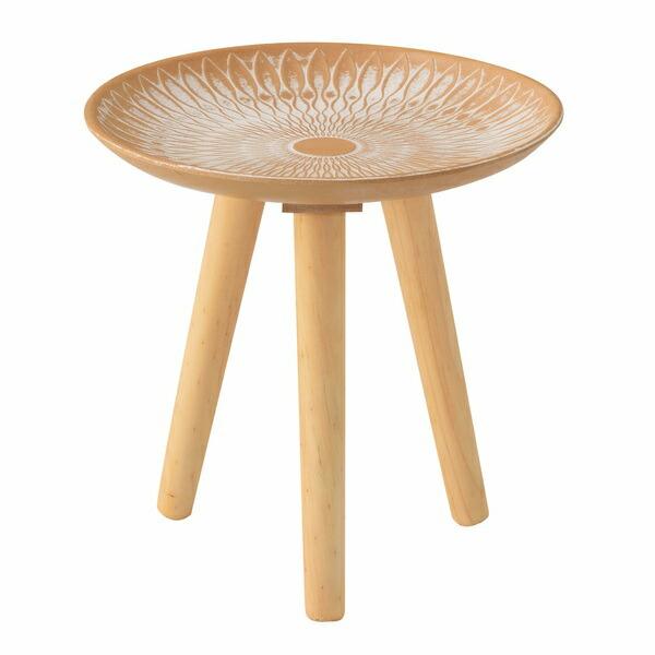 モロッコ風の模様が美しいトレーテーブル。ソファや座椅子と合わせたり、花台として使用したり、用途に合わせて様々なシーンで使えます。 ※※メーカー直送品のため以下の点にご注意ください※※・他商品との同梱発送は困難です。他商品と一緒にご注文いただ...