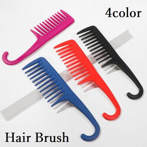 シンプルなヘアブラシです。持ち手の部分が曲がっているので持ちやすいです。【サイズについて】画像をご参照ください。【素材について】プラスチック【カラーについて】生産ロットにより柄の出方や色の濃淡が異なる場合がございます。お使いのモニターや撮影...