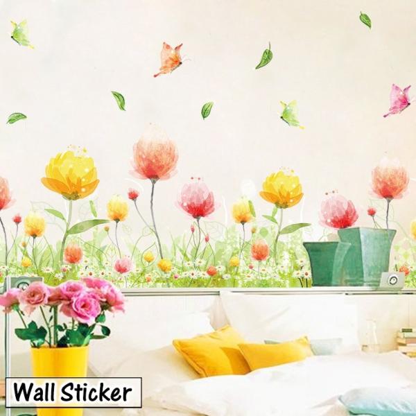 カラフルなお花畑が可愛いウォールステッカー。明るいカラーの優しいデザインがリビングや子供部屋にぴったり♪【サイズについて】画像をご参照ください。【素材について】PVC【カラーについて】生産ロットにより柄の出方や色の濃淡が異なる場合がございま...