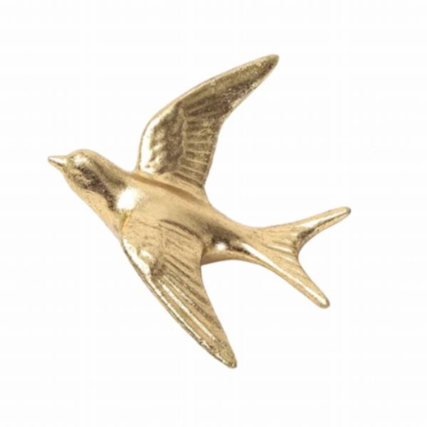 鳥をモチーフにしたオーナメント。背面にDリングが付いているので、壁に掛けられます。壁に飾ると、空を羽ばたている様に見えリビングや玄関などの壁が華やかになります。素材はレジンで作られていて、塗装はアンティーク加工が施されています。商品番号 M...