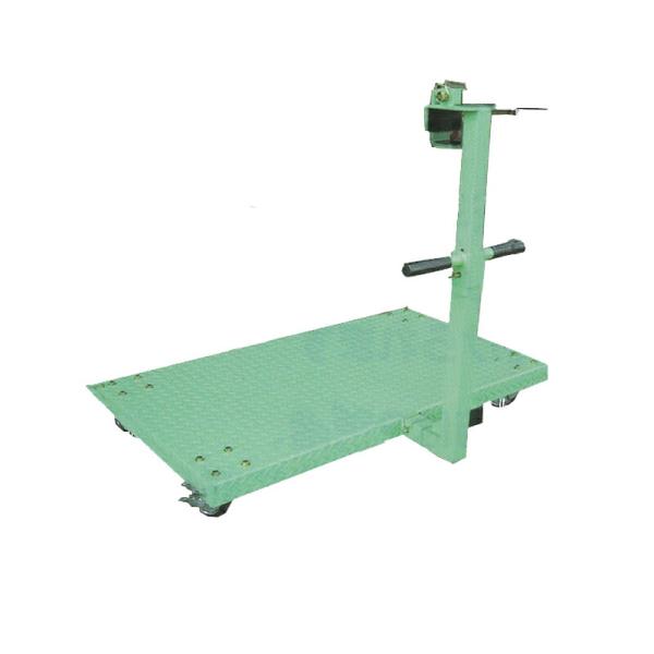 工具不要！簡単取付！台車へ簡単に搭載できます。尾輪フレームに固定するため、ロータリーが倒れにくい。車高を低く設計しているため、着脱が簡単です。高さを調整でき、ロータリーの大きさに対応します。ライムソワー等の金具があってもセット可能です。10...