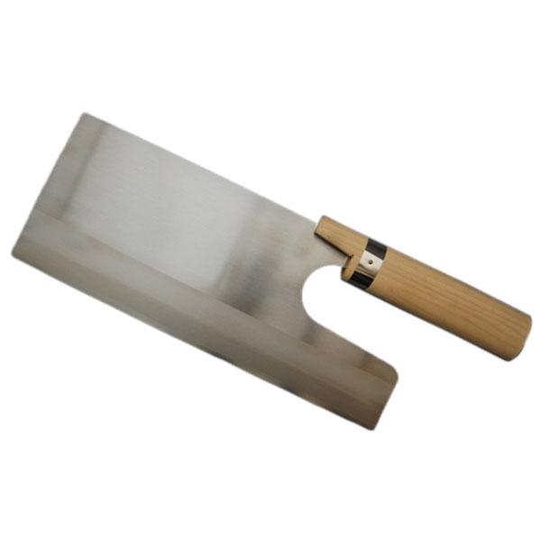 ＜サイズ＞　240ｍｍ（全長310ｍｍ・刃厚2ｍｍ・366ｇ）＜仕　様＞　ステンレス・鋼割込み・朴柄・両刃＜特　徴＞ うどんやそばを切る包丁です。片刃式が主流のジャンルですが、両刃タイプですので利き腕を関係なく幅広い用途で使用できます。24...