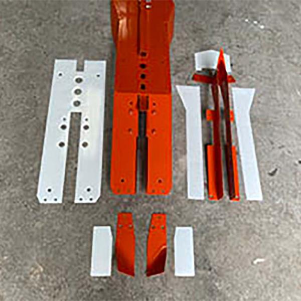 オプション土付着防止テープ植付部底面や溝切器に貼り付けることで、土の付着や堆積を軽減し、均一な植付を実現します。白いテープのみのお届けになります。