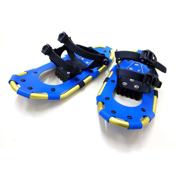 ●バインディングは簡単に着脱ができるラチェット式！●小回りしやすい小さめサイズ！●女性やキッズに最適サイズ！●持運びに便利な収納袋付！＜ラチェット式＞特徴● ラチェット式で靴にピッタリフィット。ガッチリ固定！●「ヒールフリー」と「クラポン」...